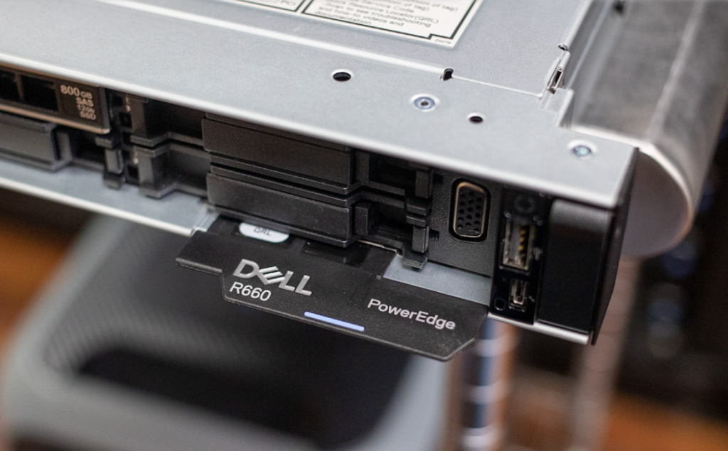 Đánh giá máy chủ Dell PowerEdge R660 - MÁY CHỦ VINA
