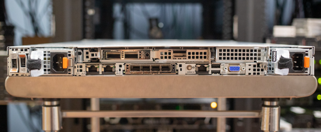 Đánh giá máy chủ Dell PowerEdge R660 - MÁY CHỦ VINA